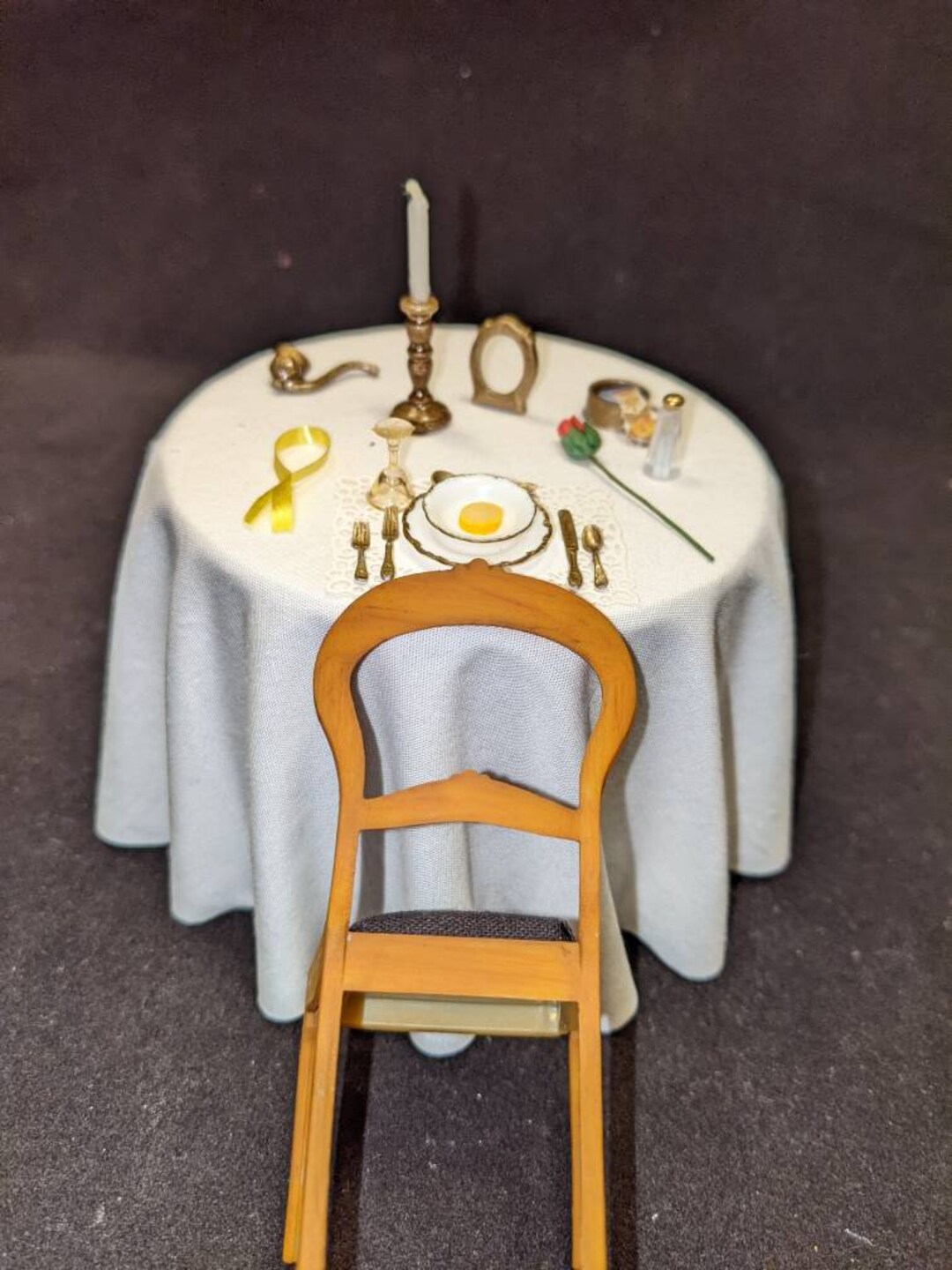 Miniature Fallen Soldier Table 1' - Etsy