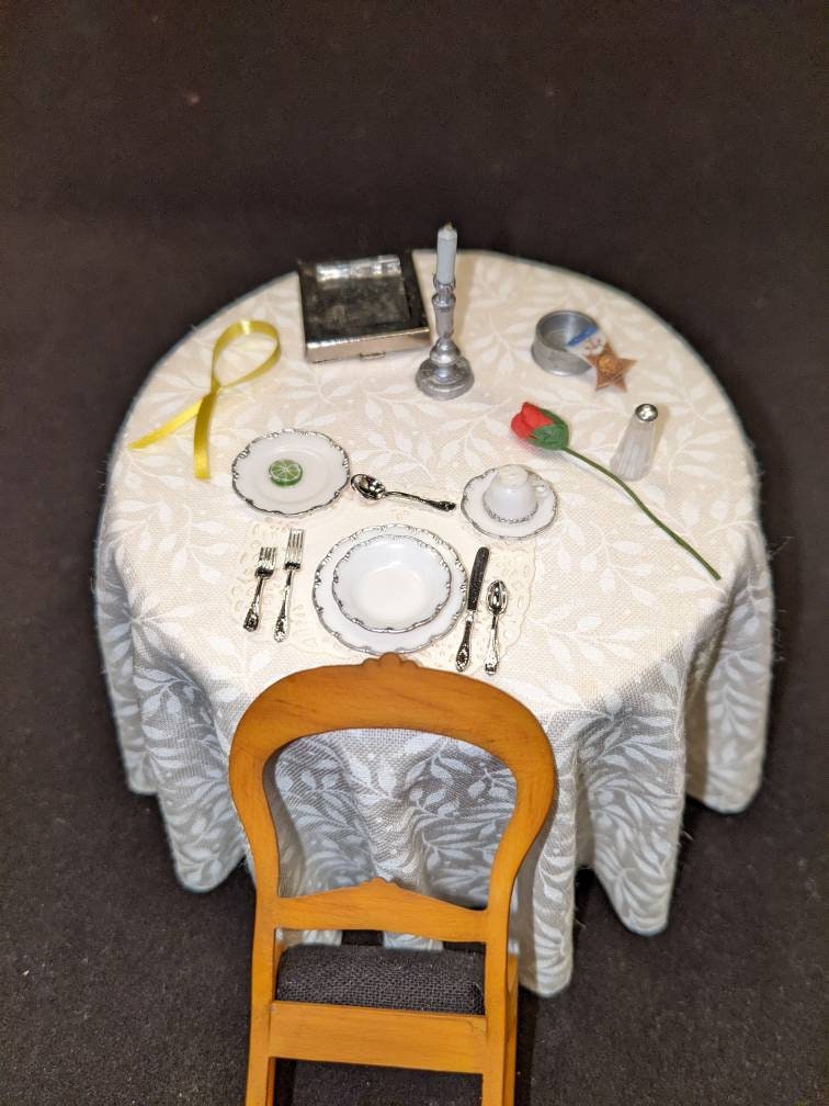 Miniature Fallen Soldier Table, 1' - Etsy