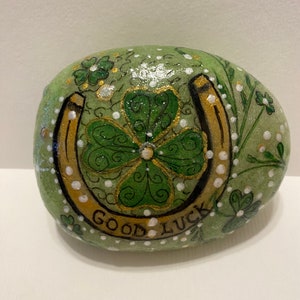 Hand Painted Horse Shoe Shamrock Stone - Etsy