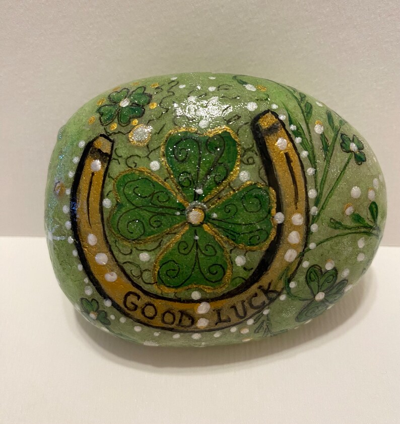 Hand Painted Horse Shoe Shamrock Stone - Etsy