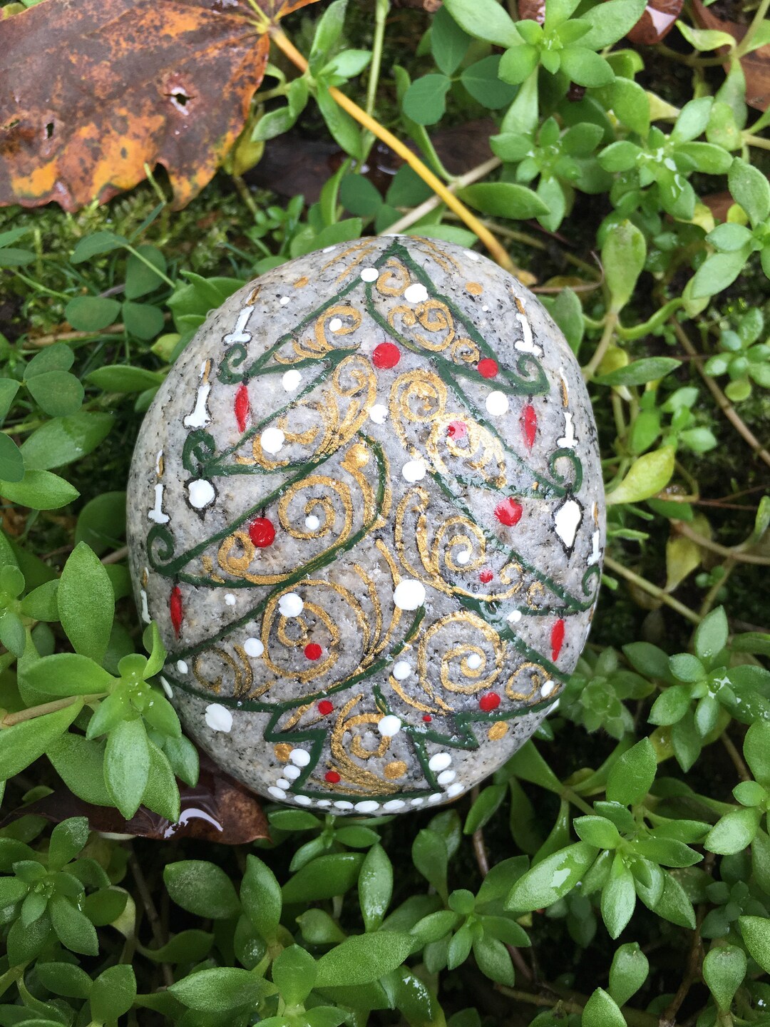 Hand Painted Christmas Tree Stone - Etsy