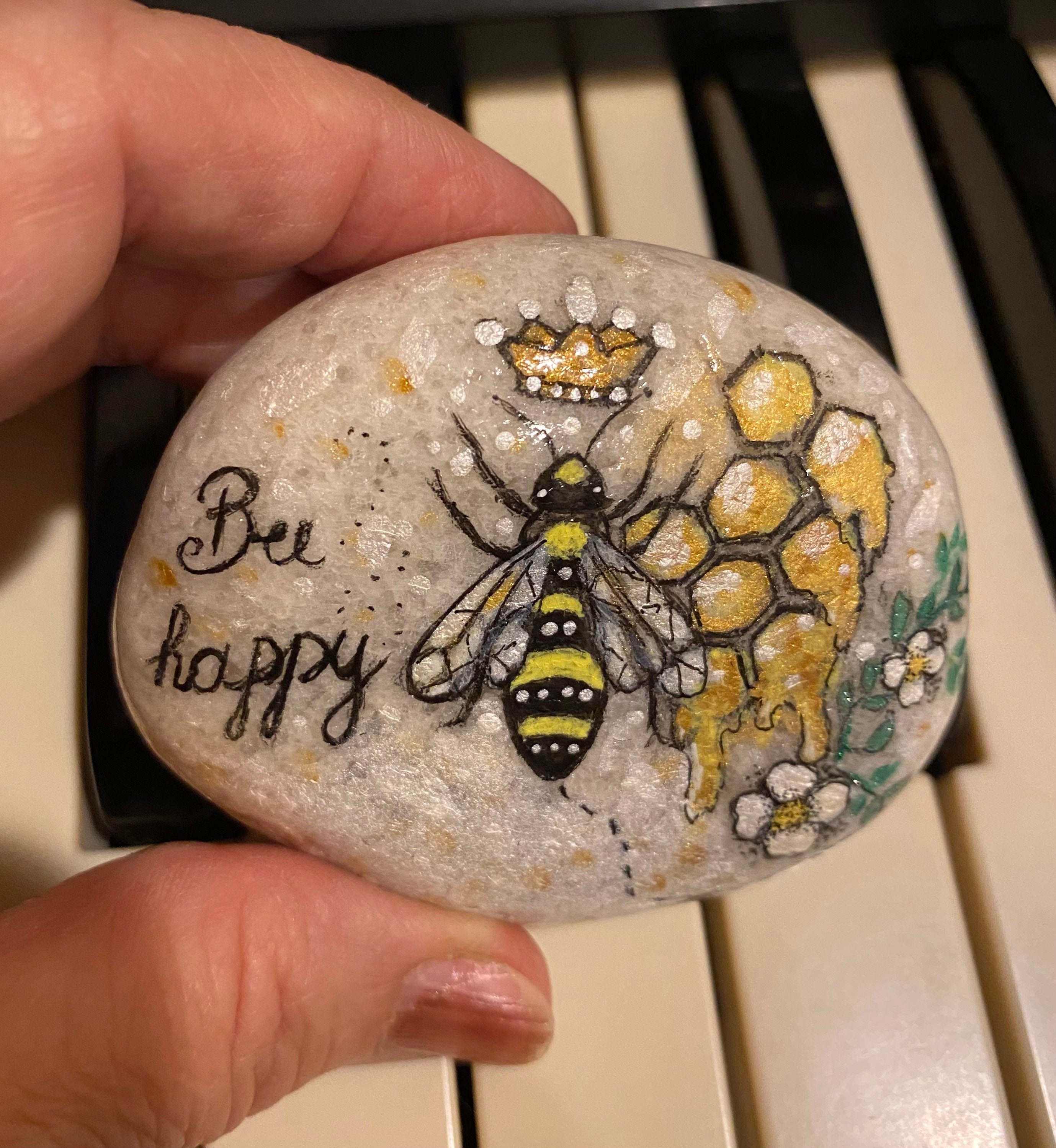 Hand Painted Queen Bee Stone - Etsy