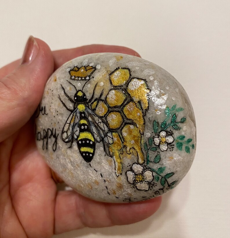 Hand Painted Queen Bee Stone - Etsy