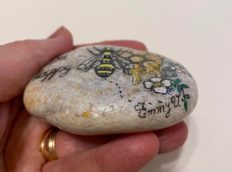 Hand Painted Queen Bee Stone - Etsy