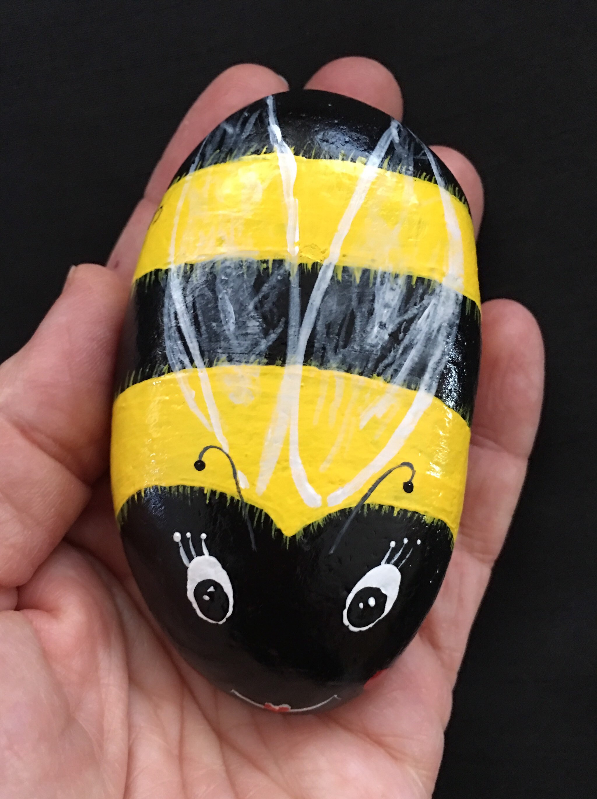 Hand Painted Red Lips Cute Bumblebee Stone - Etsy