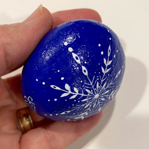 Hand Painted Blue Snowflake Holiday Winter Stone - Etsy