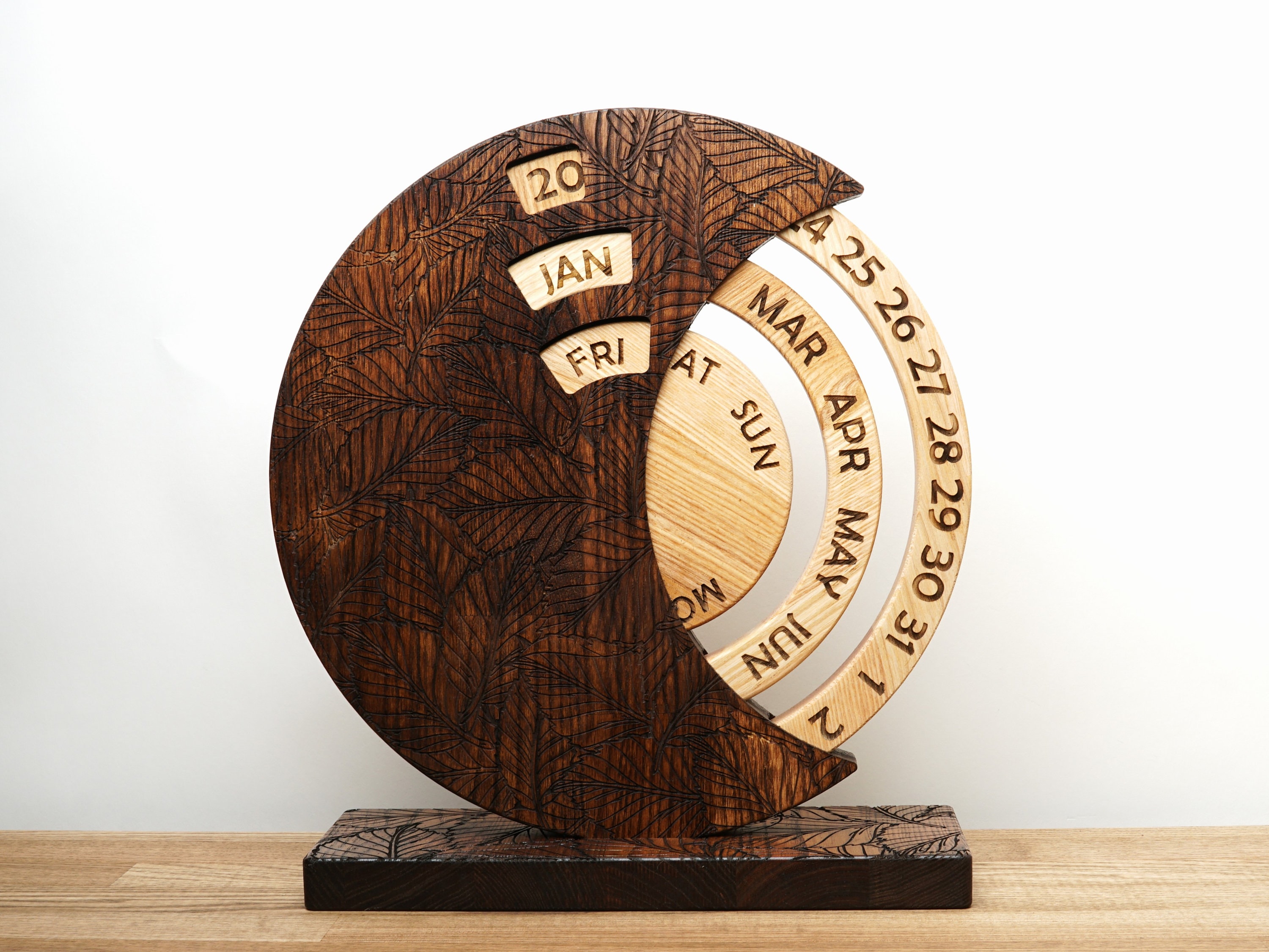 Wooden Perpetual Calendar for Desk, Spin Calendar for Home & Office ...