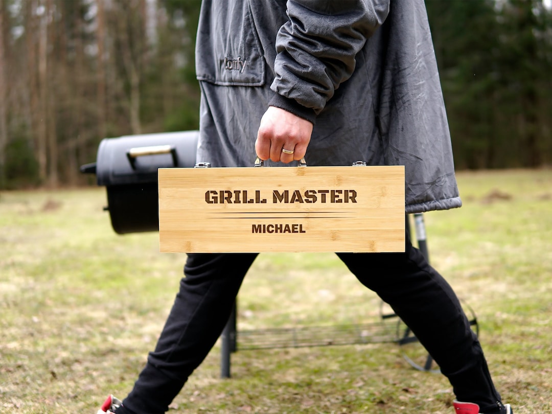 Personalized Grilling Gifts for Men, BBQ Grill Sett for Fathers Day ...
