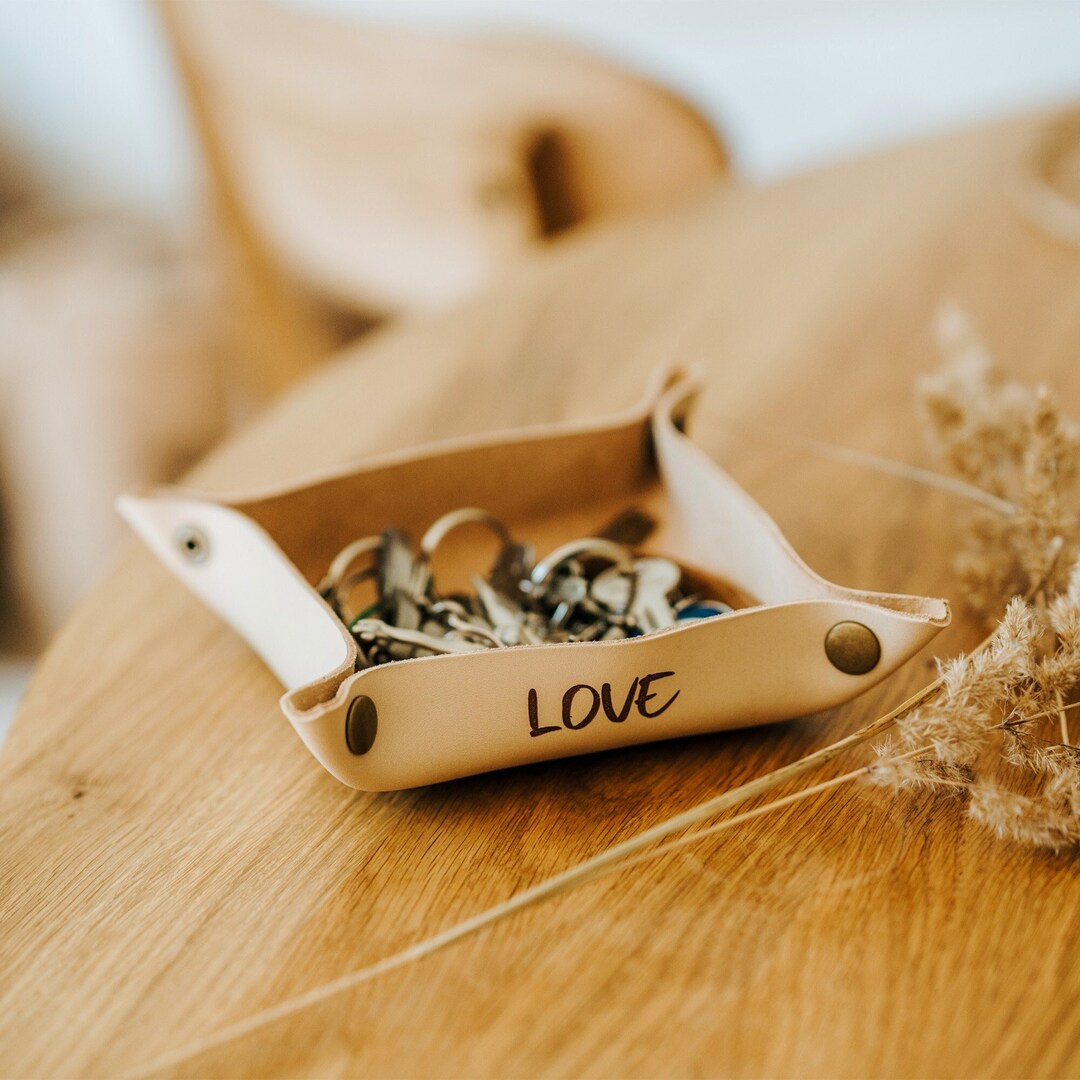 Real Leather Catchall Valet Tray for Graduating Gift, Monogrammed ...