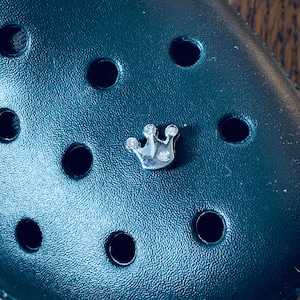 Rhinestone Crown Croc Charm - Etsy