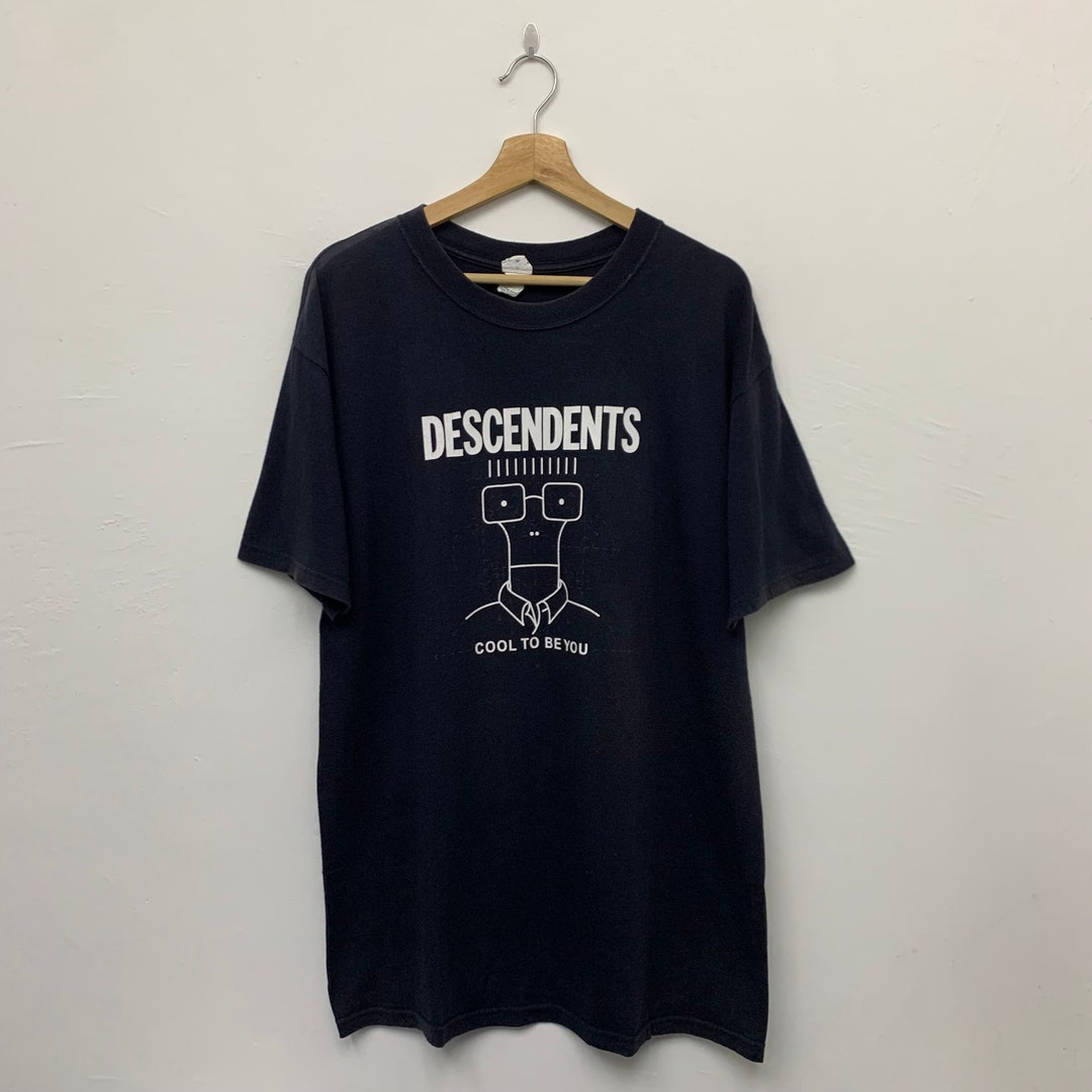 Vintage Descendants Punk Rock Band T-shirt - Size Large - Etsy