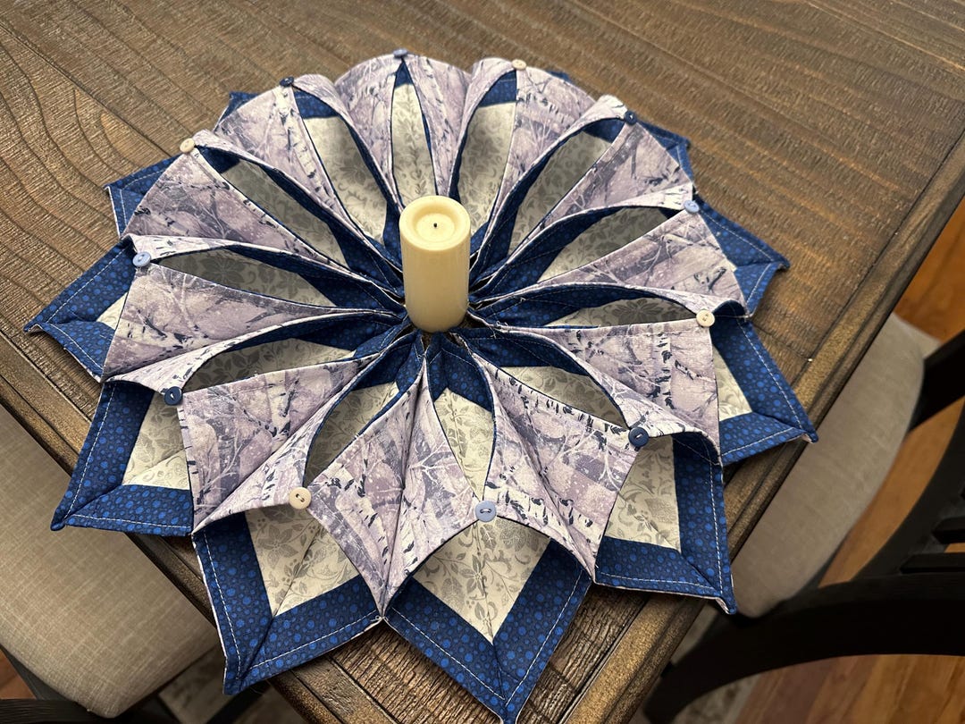 Quilted Christmas Candle Ring / Wreath - Etsy