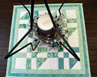 Spring Summer Cottage Garden Flowers Quilted Table Topper, 20x20 ...