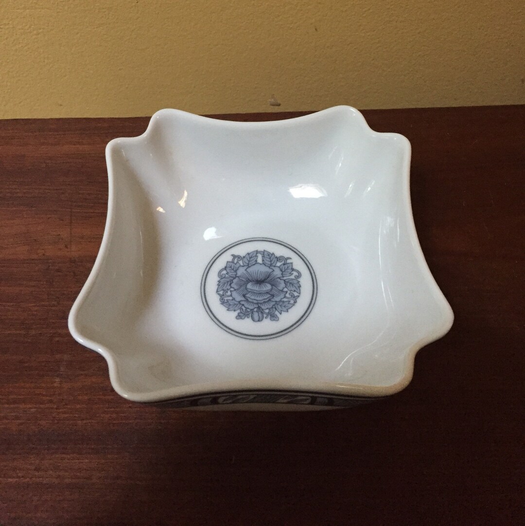 George Briard Blue Dynasty Porcelain Bowl - Etsy