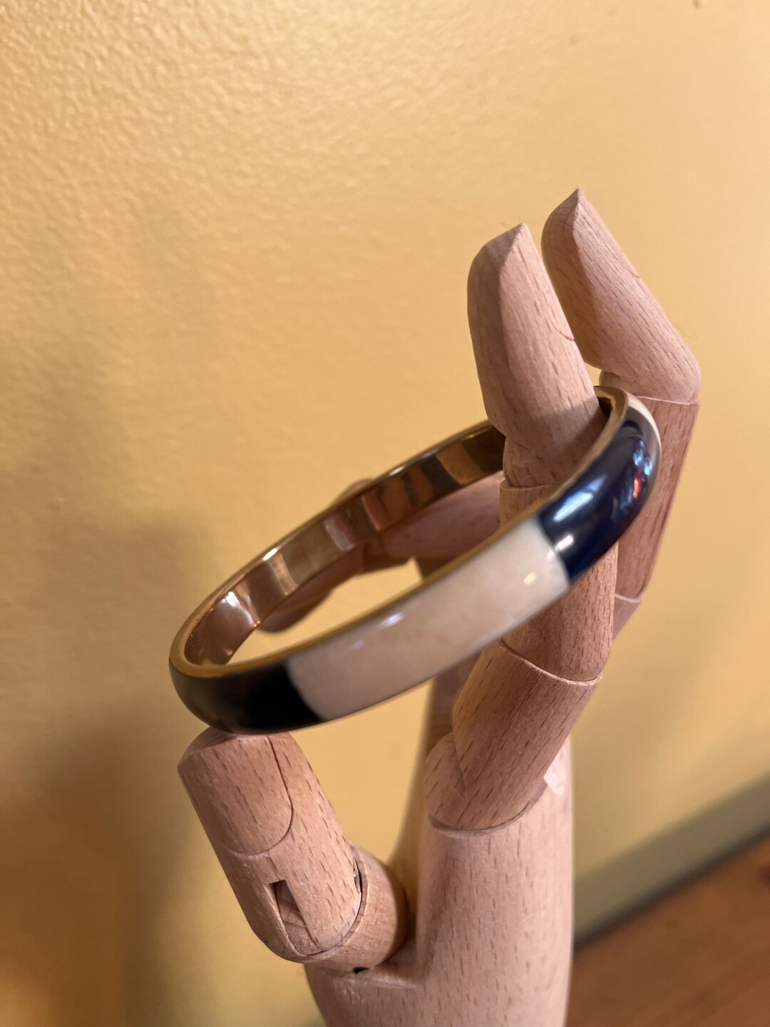 Dark Blue and Beige Brass Bangle Vintage Bone and Brass Bangle - Etsy