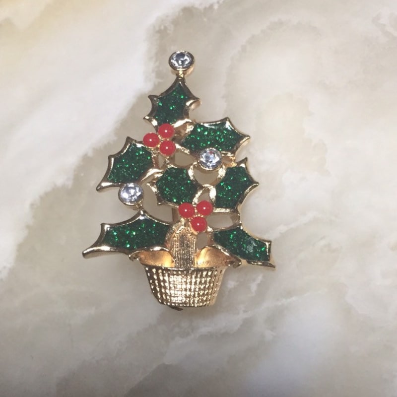Avon Pin - Etsy