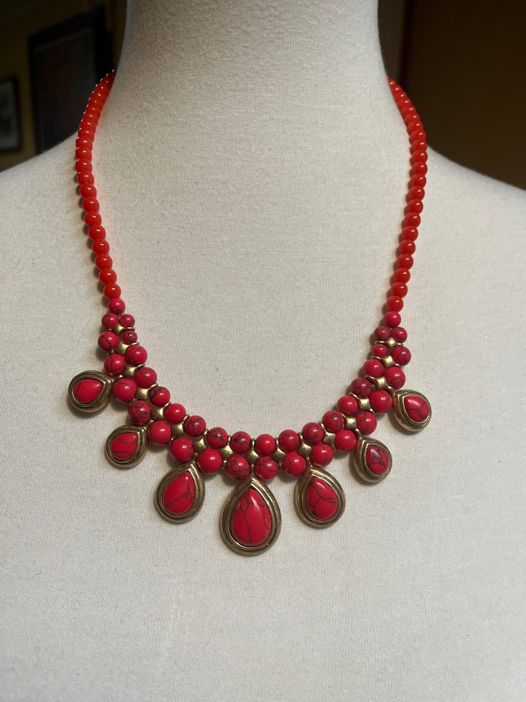 Chaps Gold Tone and Faux Coral Beaded Necklace - Etsy