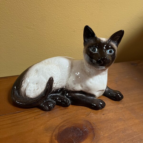Beswick Cat Figurine - Etsy