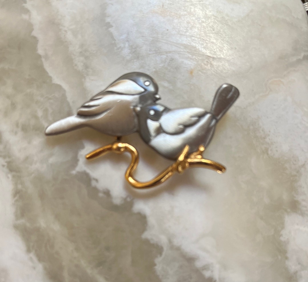 M. Shields Pewter Bird Brooch 2 Birds on a Branch Pin - Etsy Israel
