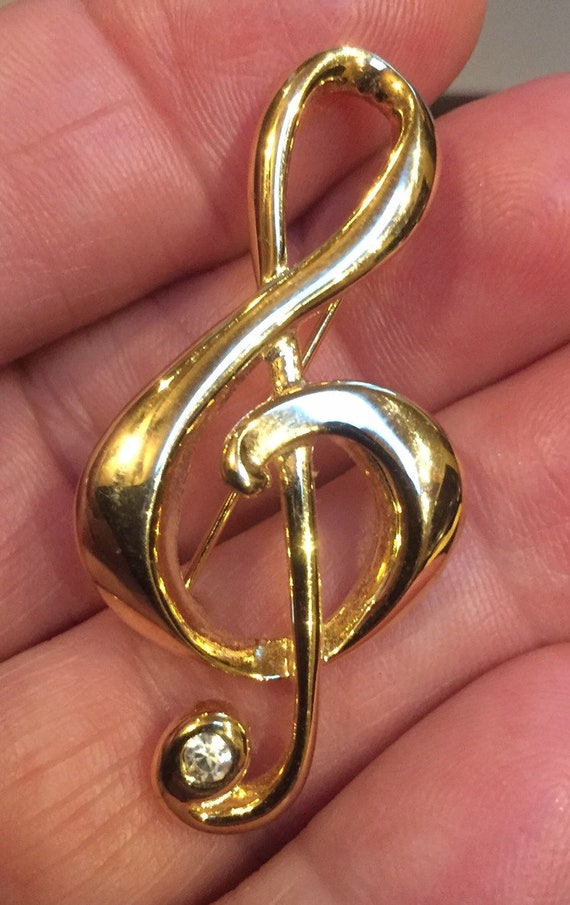 LC Treble Clef Pin - Liz Claiborne Gold Tone Treble C… - Gem