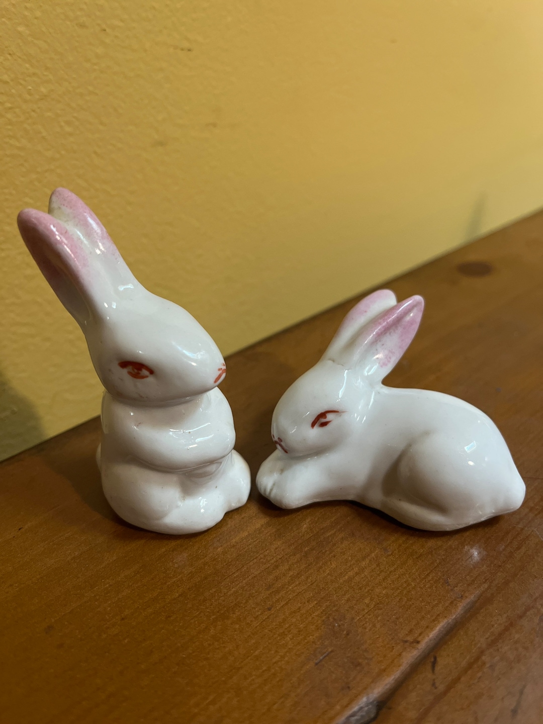 2 Vintage Small White Ceramic Rabbit Figurines - Etsy