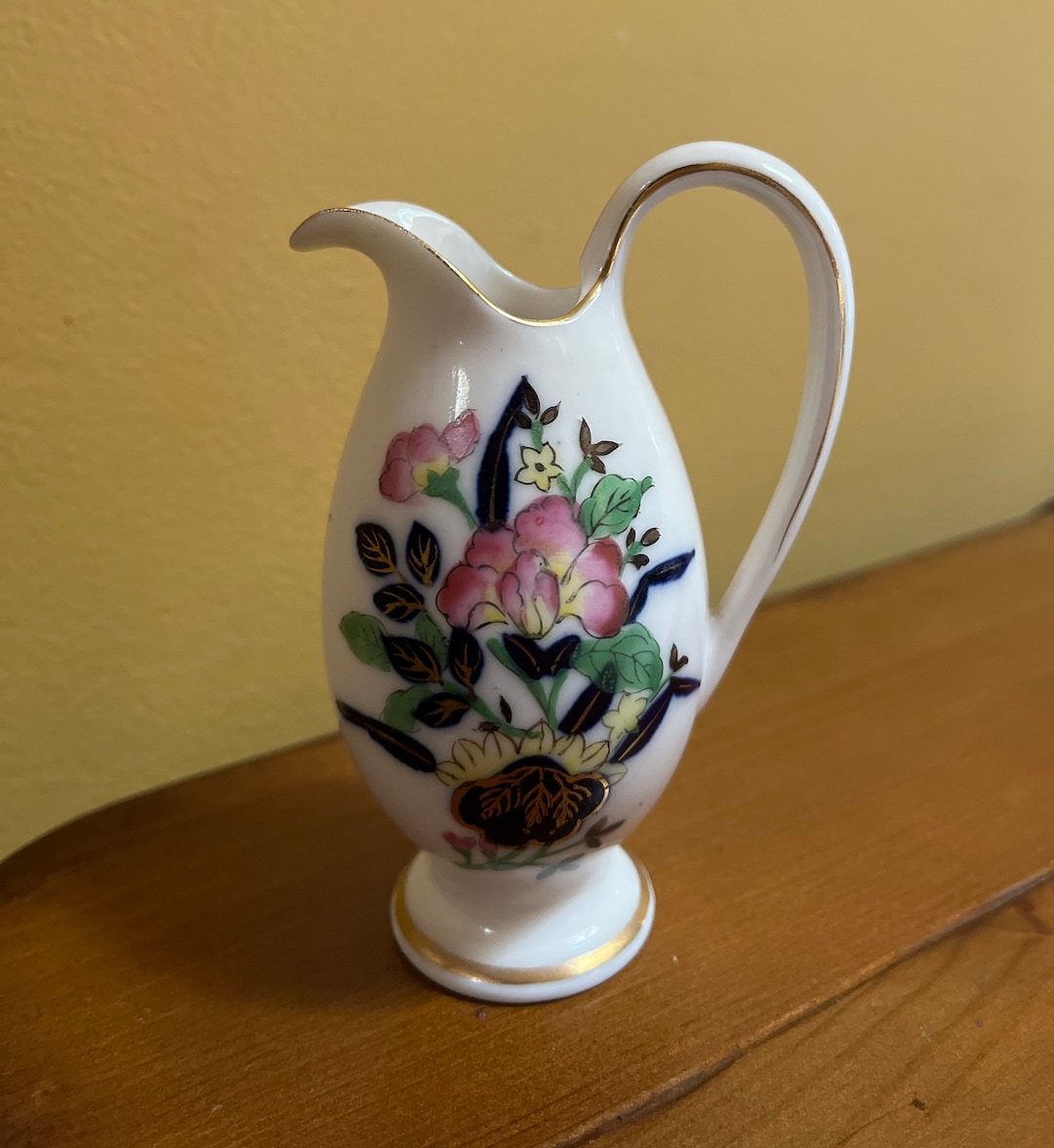 Hand Painted Japanese Pitcher - Japanese Porcelain Creamer - Etsy