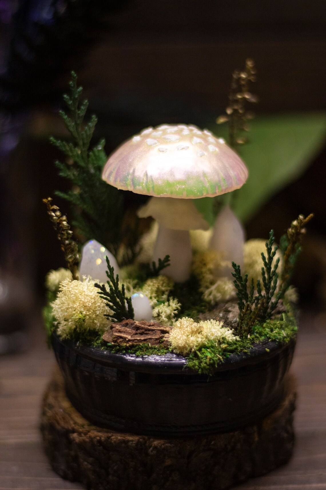 Mushroom lamp MADE TO ORDER Mushrooms with crystals | Etsy