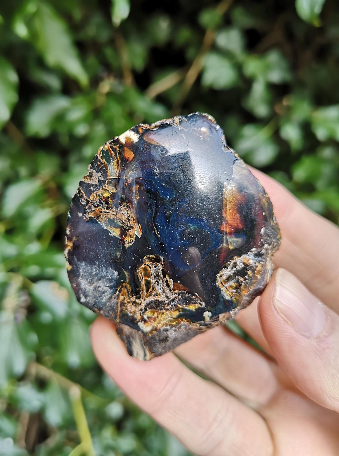 Amber Raw Slice 34.5g - Indonesian Dark Amber Chunk - UV Reactive Amber ...