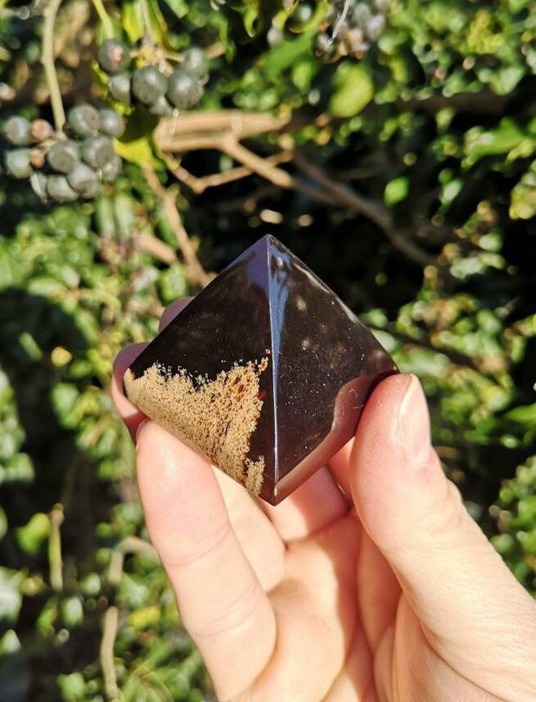 Sumatran Amber Pyramid 31g Amber Pyramid Carving Indonesian Amber Shape ...