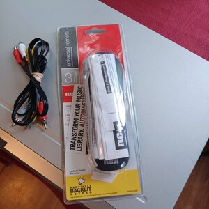 VHS Player DVD Sanyo Video Cassette Player and Dvd Player Working, 4 ...