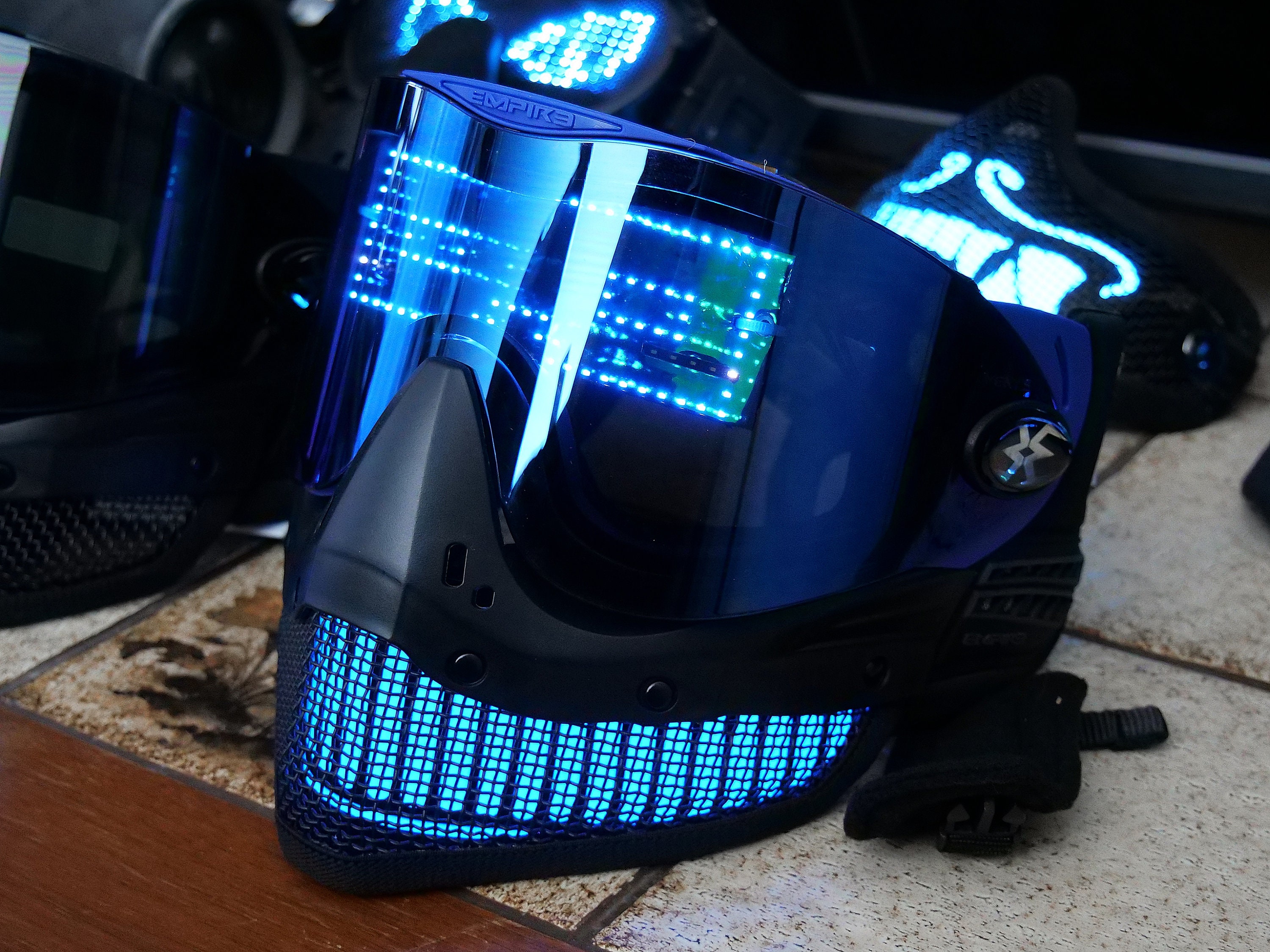 Cyberpunk DJ Mask with full programmable Display Saphir | Etsy