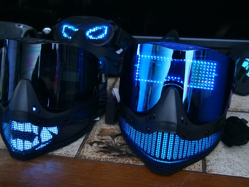 Cyberpunk DJ Mask with full programmable Display Saphir | Etsy