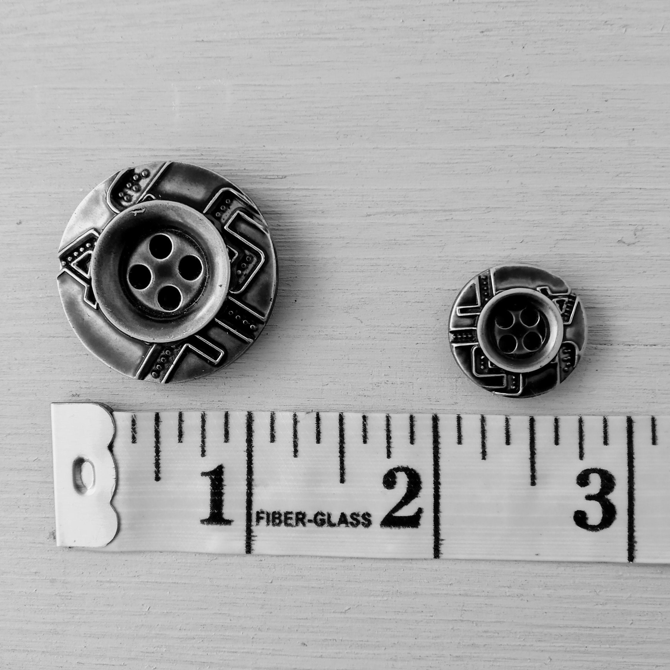 Set of 11 Vintage Buttons Coat Buttons Cardigan Buttons 15-30 Mm Sewing ...