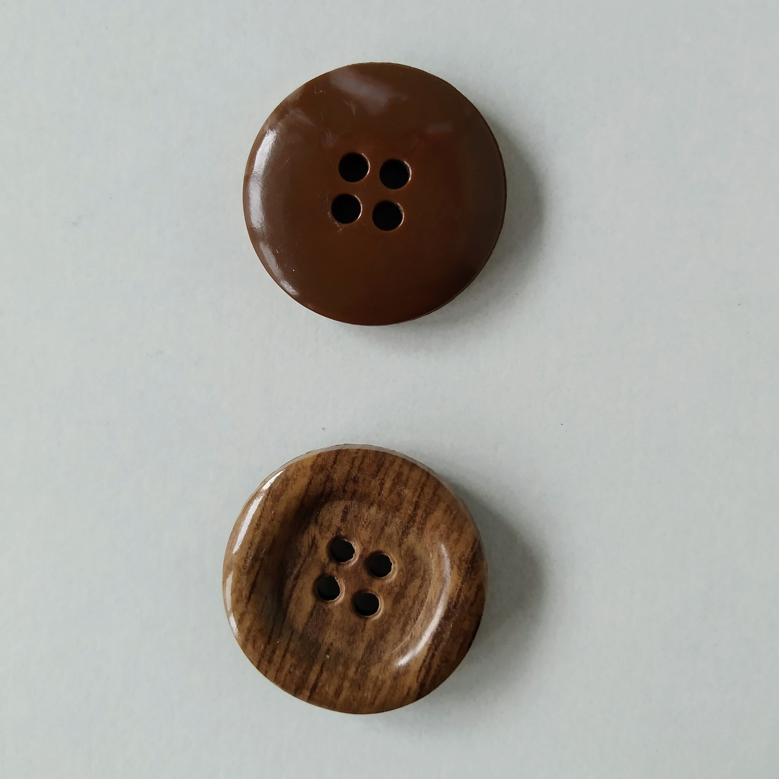 Botones vintage 8 botones de tonos marrones moteados Plástico, 4 ...