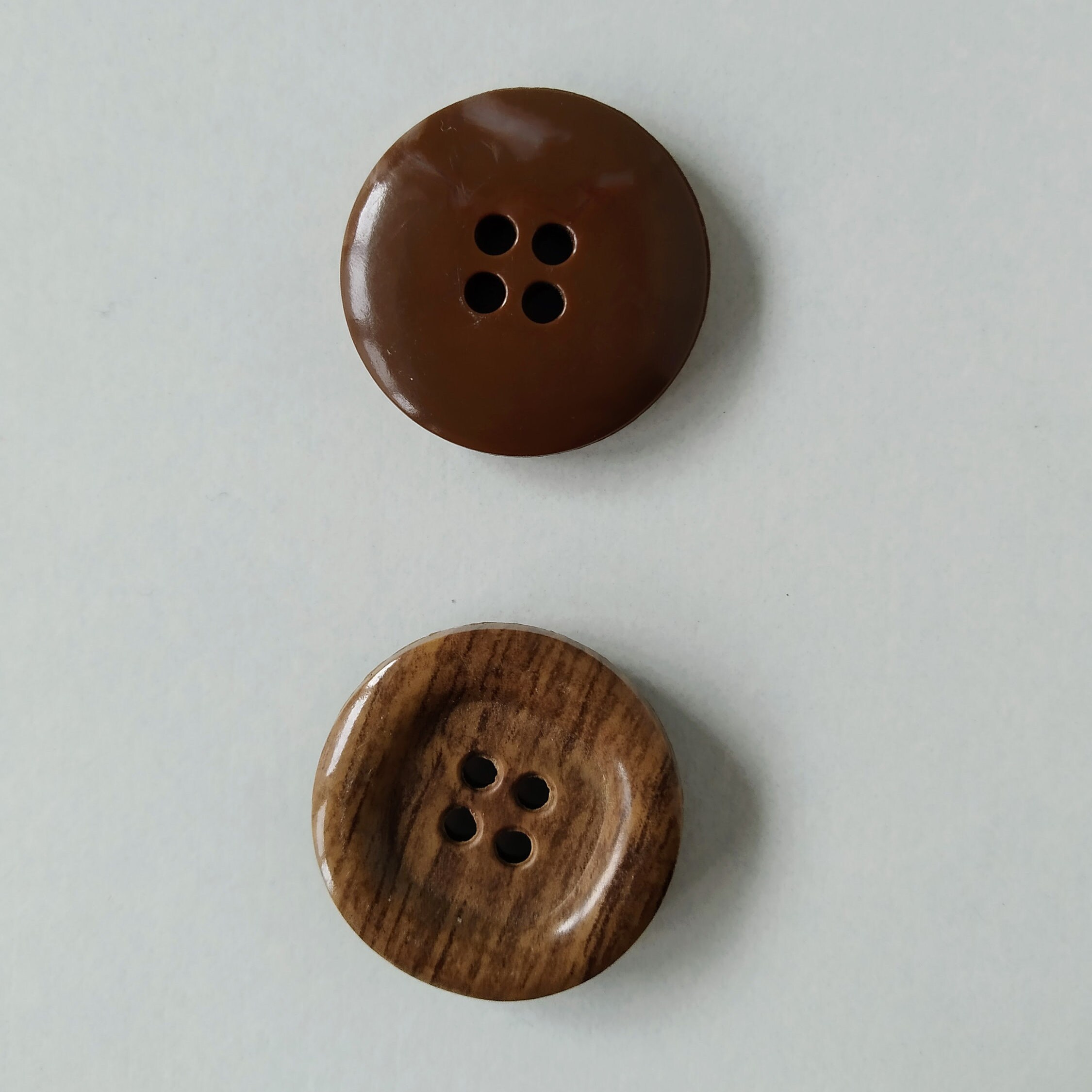 Botones vintage 8 botones de tonos marrones moteados Plástico, 4 ...