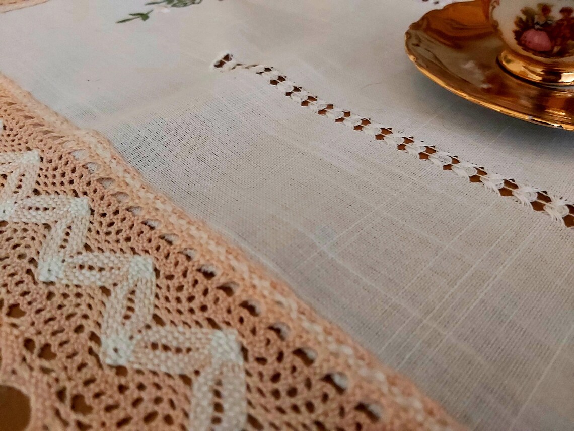 Vintage Table Runner Italian Embroidery Table Runnerwhite - Etsy