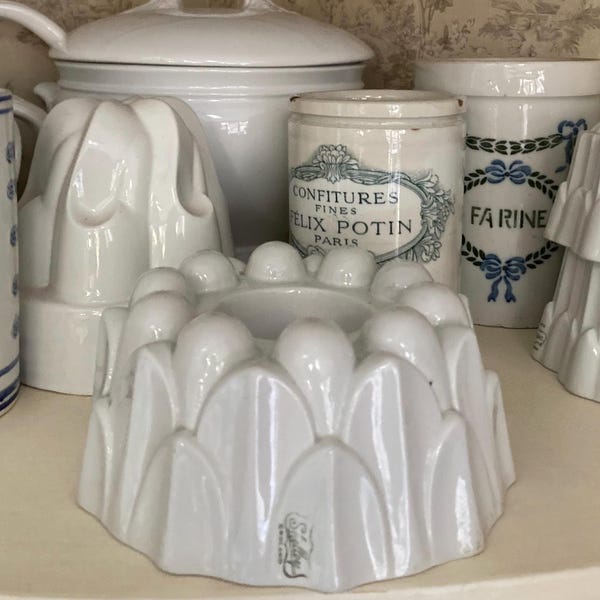 Shelley Jelly Molds - Etsy UK