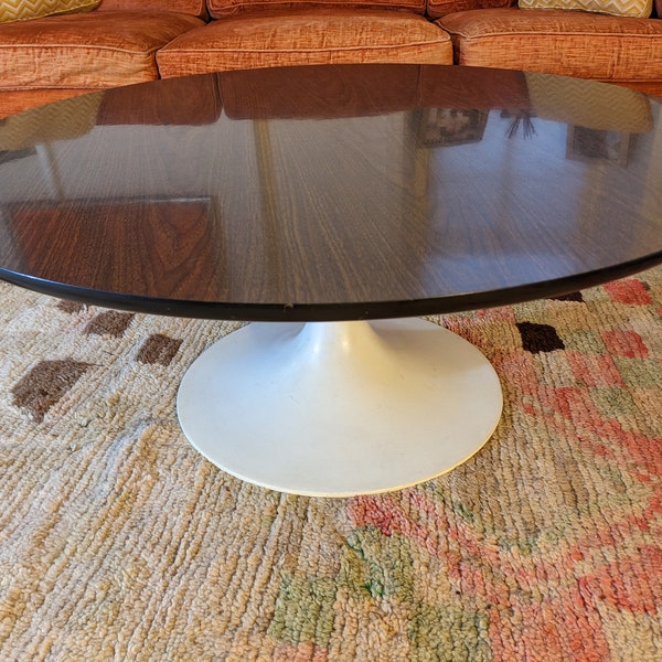 Tulip Table Base - Etsy