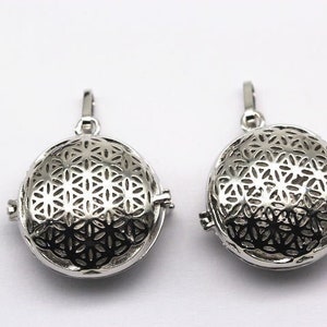 Silver Metal Oil Diffuser Pendant Flat Round Size 16x30mm Sold | Etsy