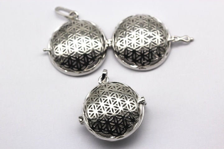 Silver Metal Oil Diffuser Pendant Flat Round Size 16x30mm Sold - Etsy