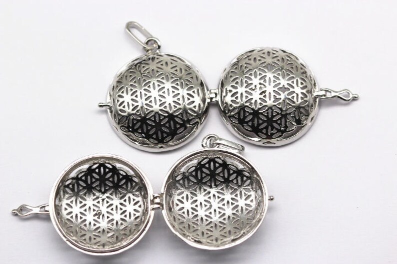 Silver Metal Oil Diffuser Pendant Flat Round Size 16x30mm Sold | Etsy
