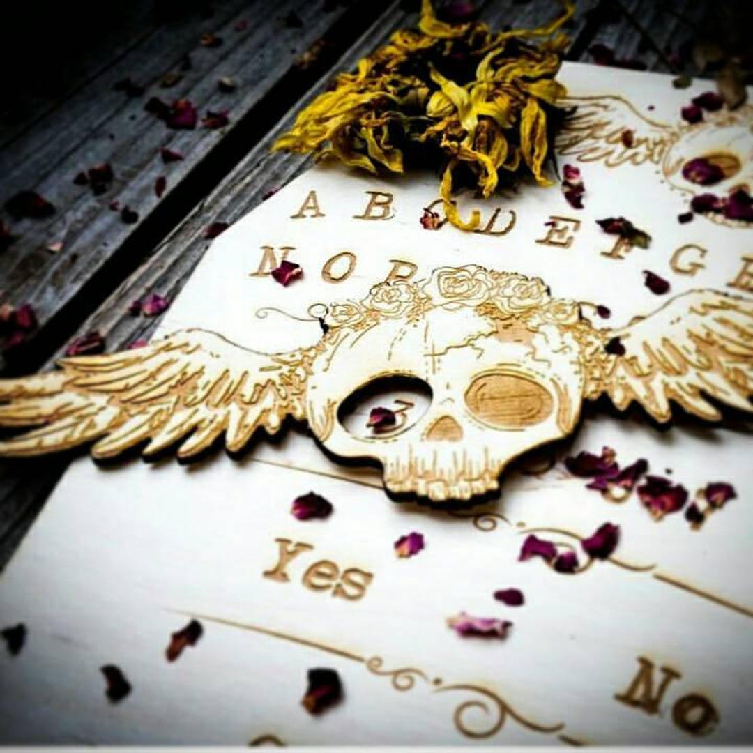 Divination Talking Spirit Board .. Channeling Board ... Witch Board ...