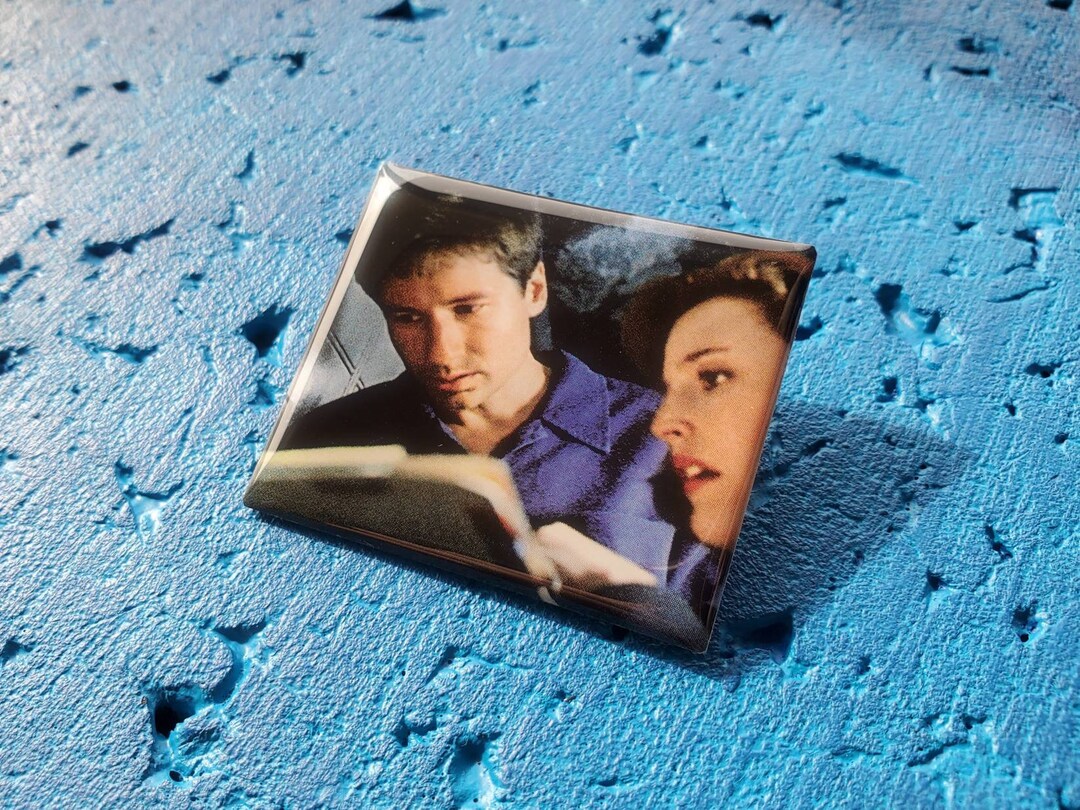 What's Your Middle Name Scully X-files Upcycled TV - Etsy