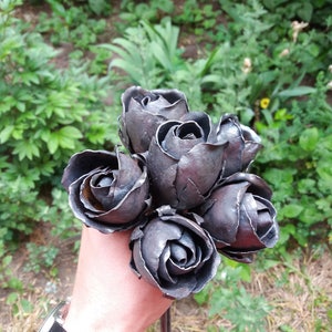 6 Forged Buds, Forged Roses, Metal Rose Bouquet, Metal Flowers - Etsy