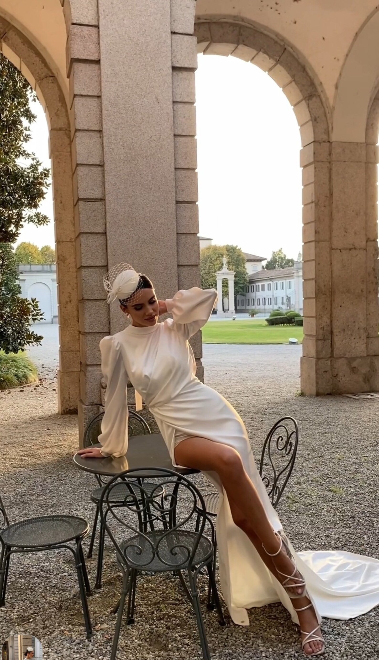 Small Ivory Wedding Felt Pill Box Veil Fascinator Hat, Designer Elegant ...
