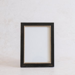 Black Silver Beaded Frame. Beaded Frames Art. Black and Silver Frame ...