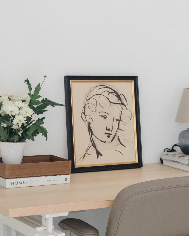Sketch of a Lady. Sketch of Woman Wall Art. Charcoal Drawing of Woman ...