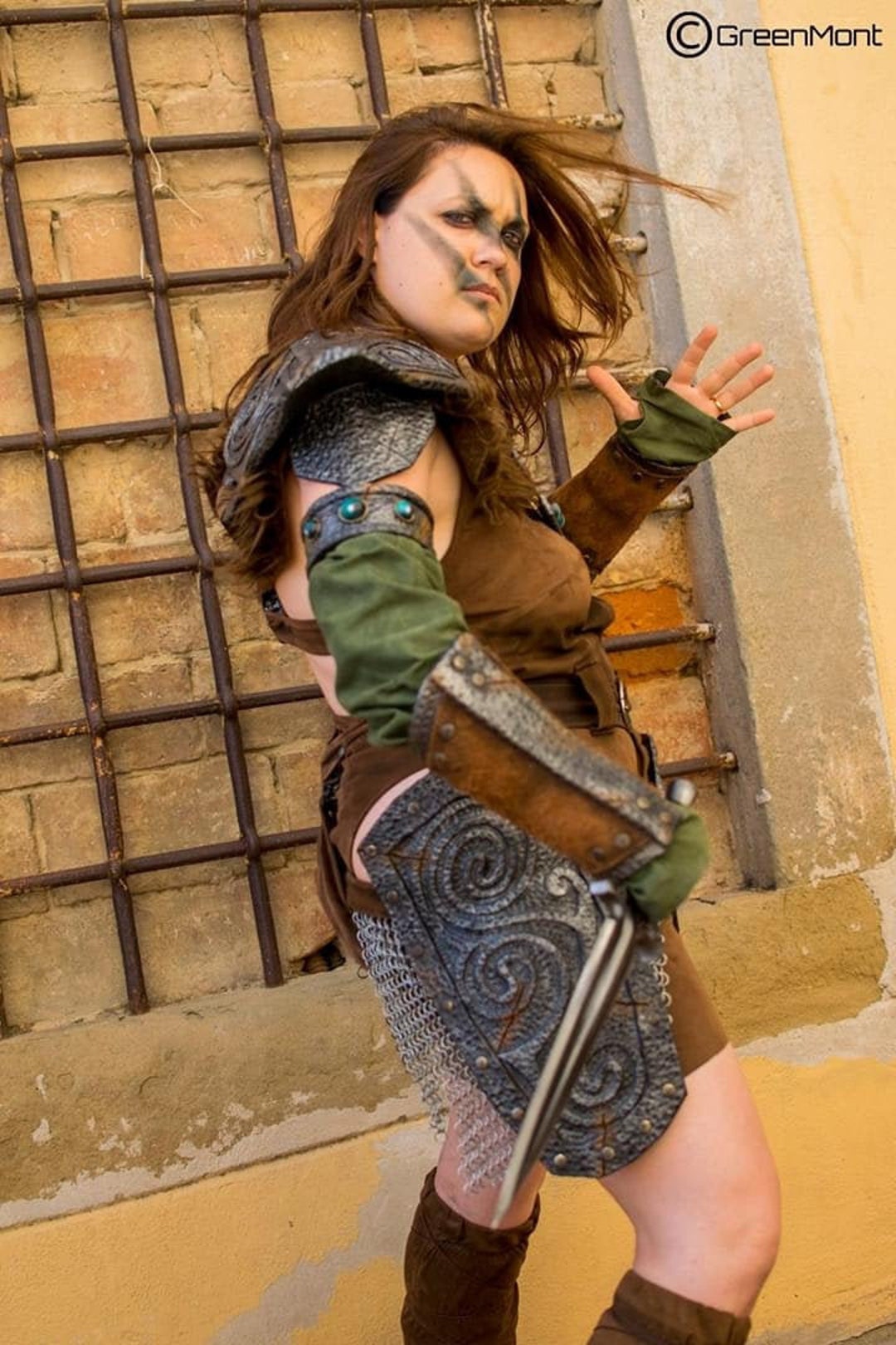 Aela the Huntress Thighs Guard Ancient Nord Armor Female Thighs Guard ...