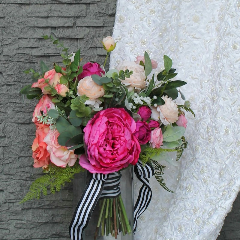 Ranunculus Bouquet - Etsy