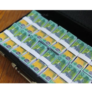 1/6 Scale Briefcase Australian Dollar Bundles Cash Model Mini Toys Set ...